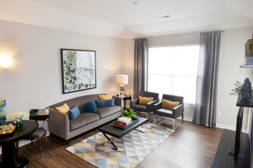Carmel Apartment Photos | Highpointe on Meridian Apartments