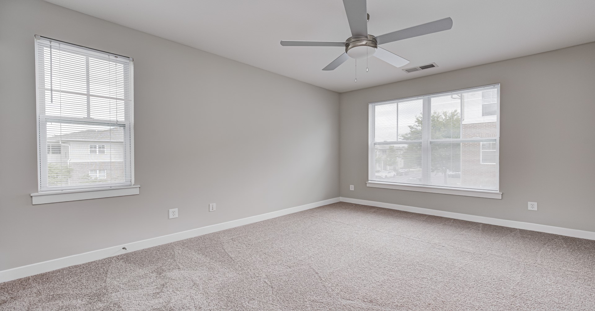 Apartment Photo Gallery | Highpointe on Meridian Apartments