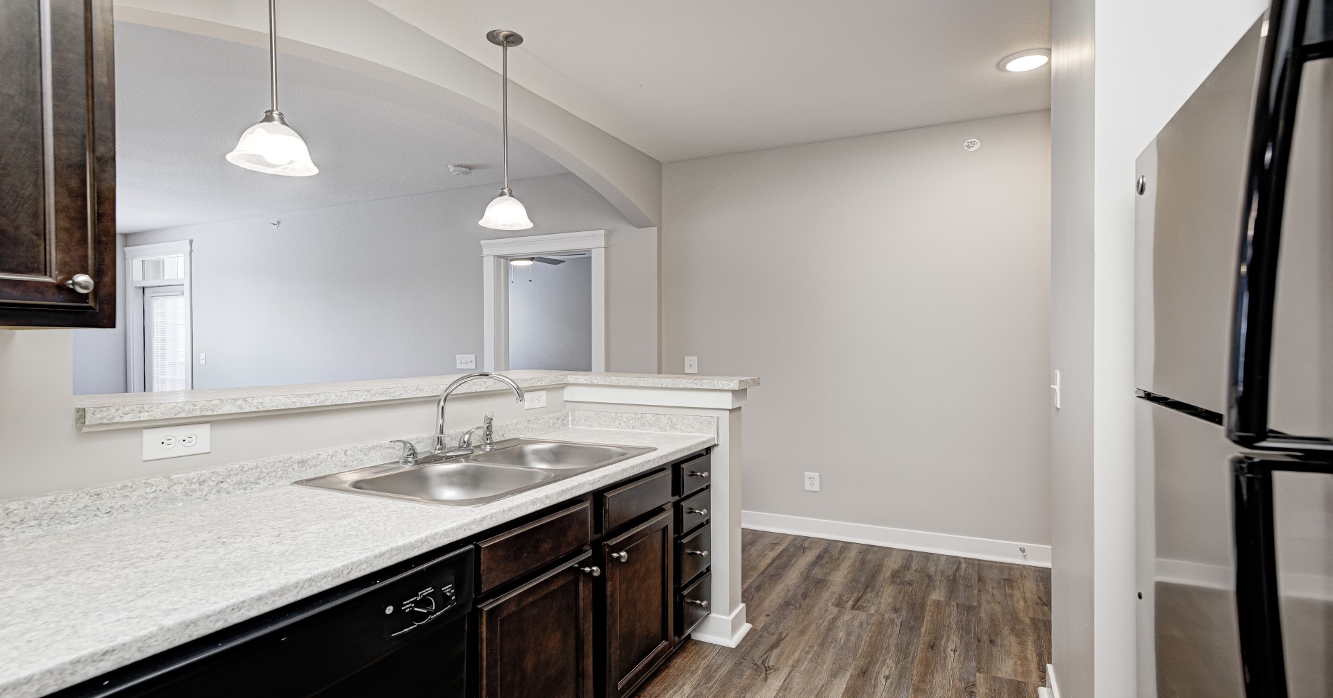 Apartment Photo Gallery | Highpointe on Meridian Apartments