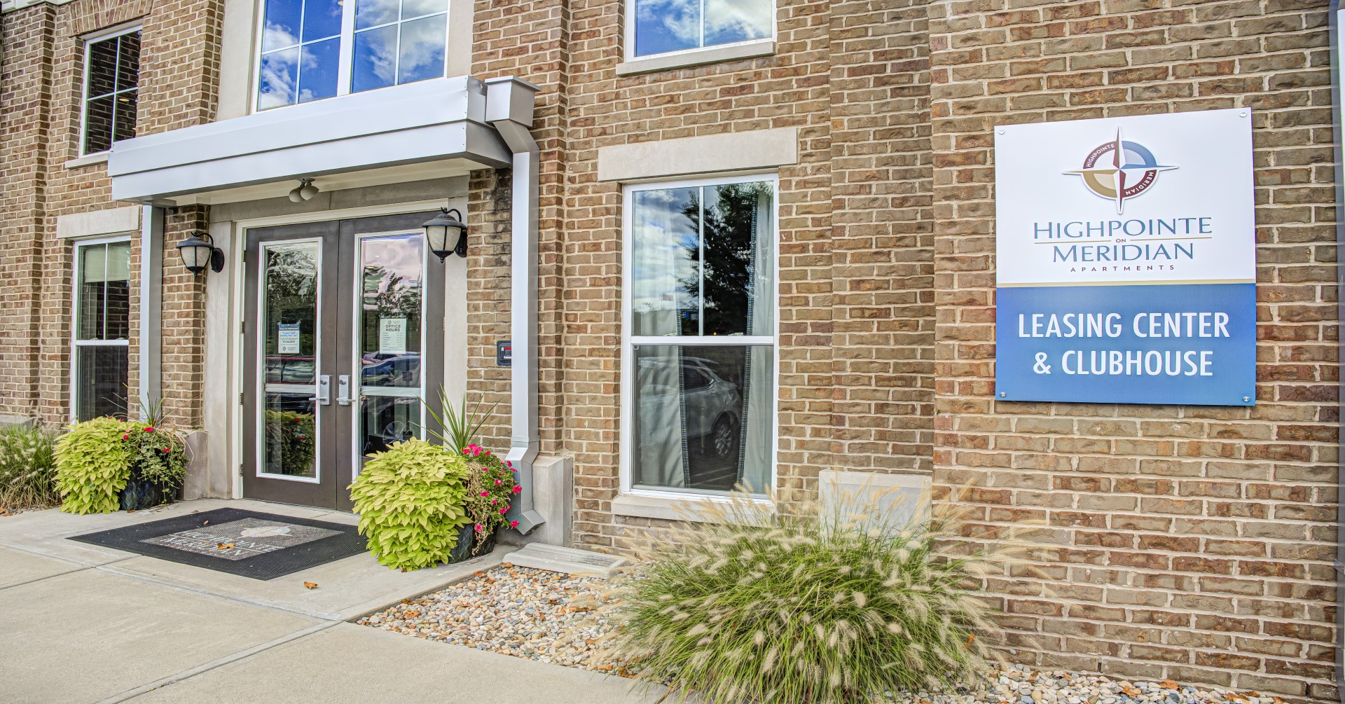 Carmel Apartment Exterior Photos | Highpointe on Meridian Apartments