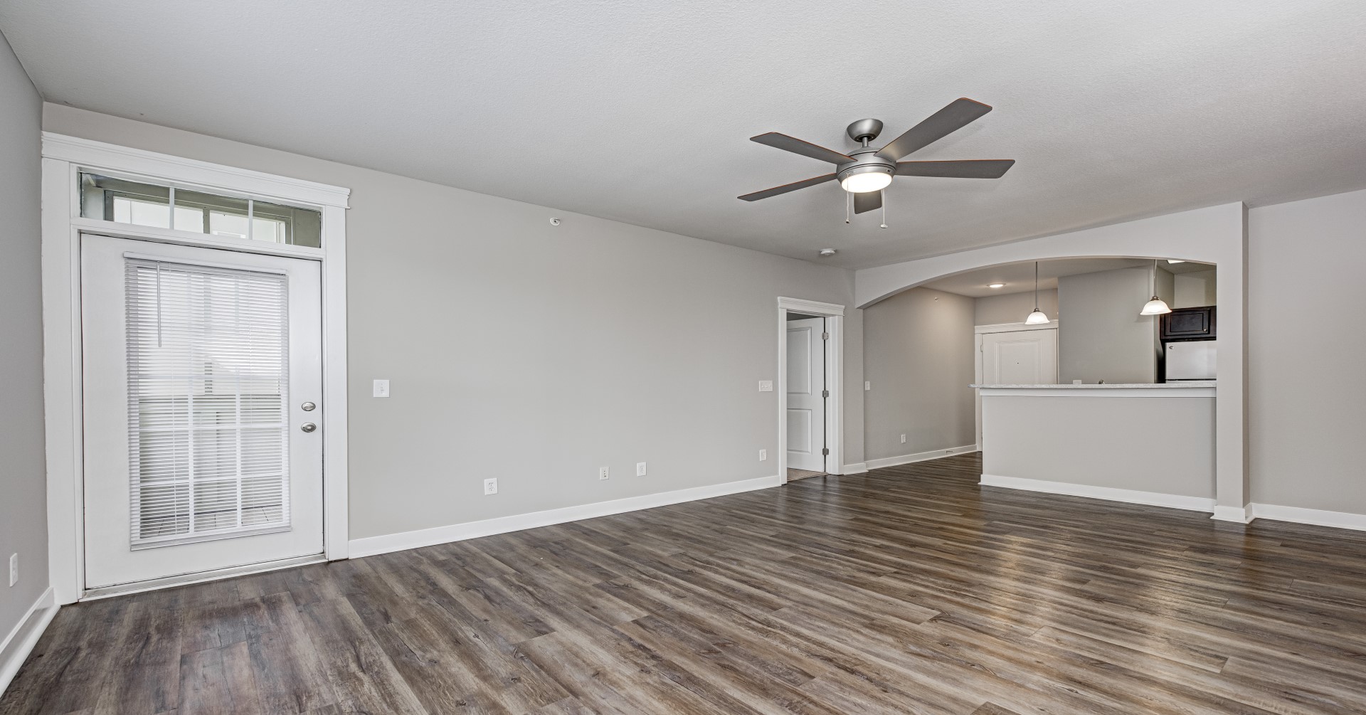 Apartment Photo Gallery | Highpointe on Meridian Apartments